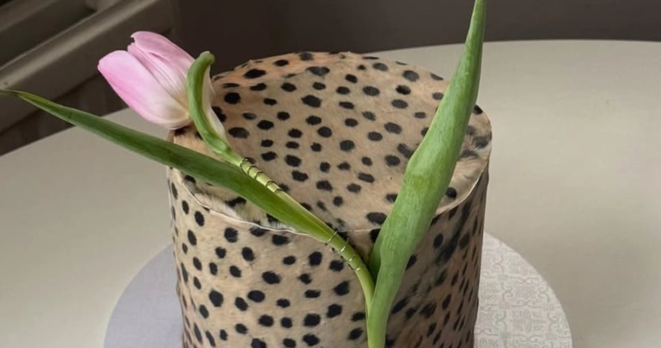 9 It-Cake Trends Set to Define Spring/Summer 2026 Weddings | THE WED