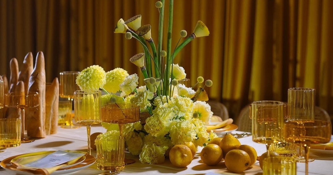 Trend: Yellow Event Design | THE WED