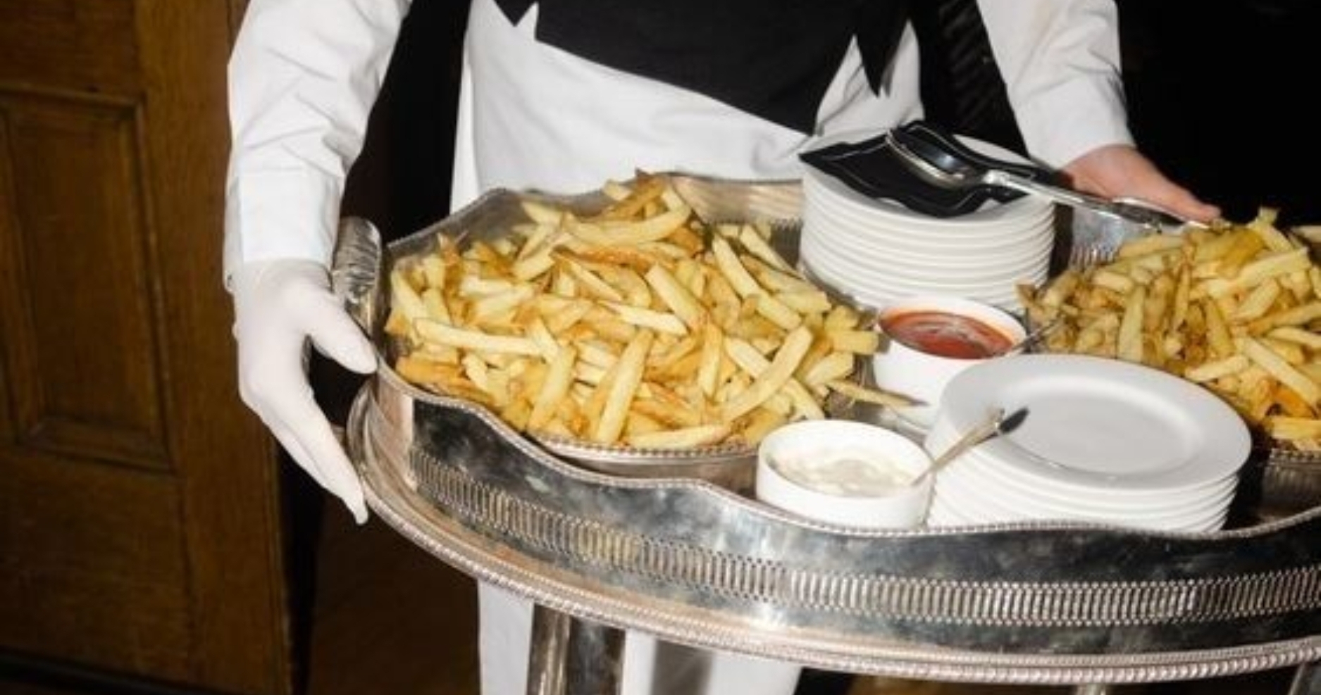 8 Late-Night Snacks for Your Wedding After Party | THE WED